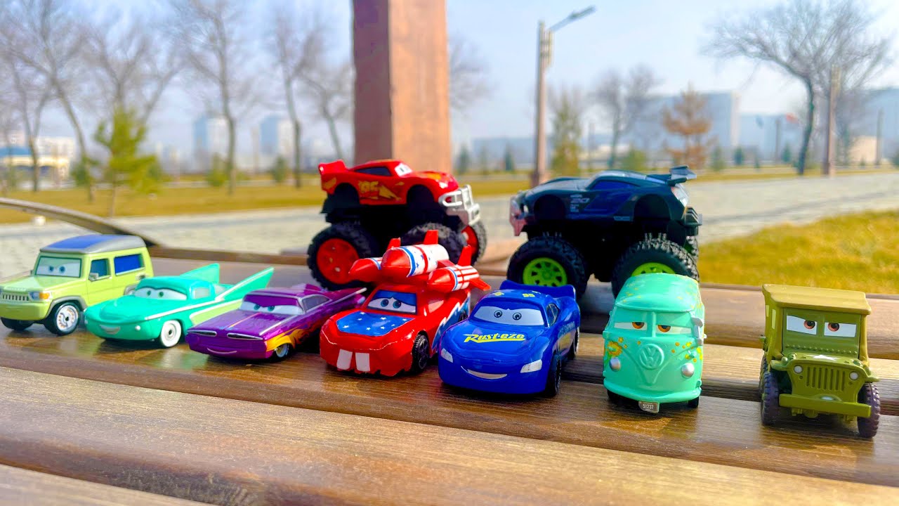 Looking For Disney Pixar Cars,Cal Weathers,Red,Lizzie,Finn McMissile ...