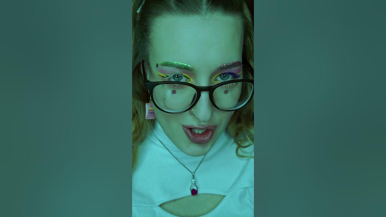 Я хочу новый айфончик🤭🍭🌈 - YouTube