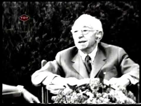 İnönü, torunu Gülsün Bilgehan'a 19 Mayıs'ı anlatıyor