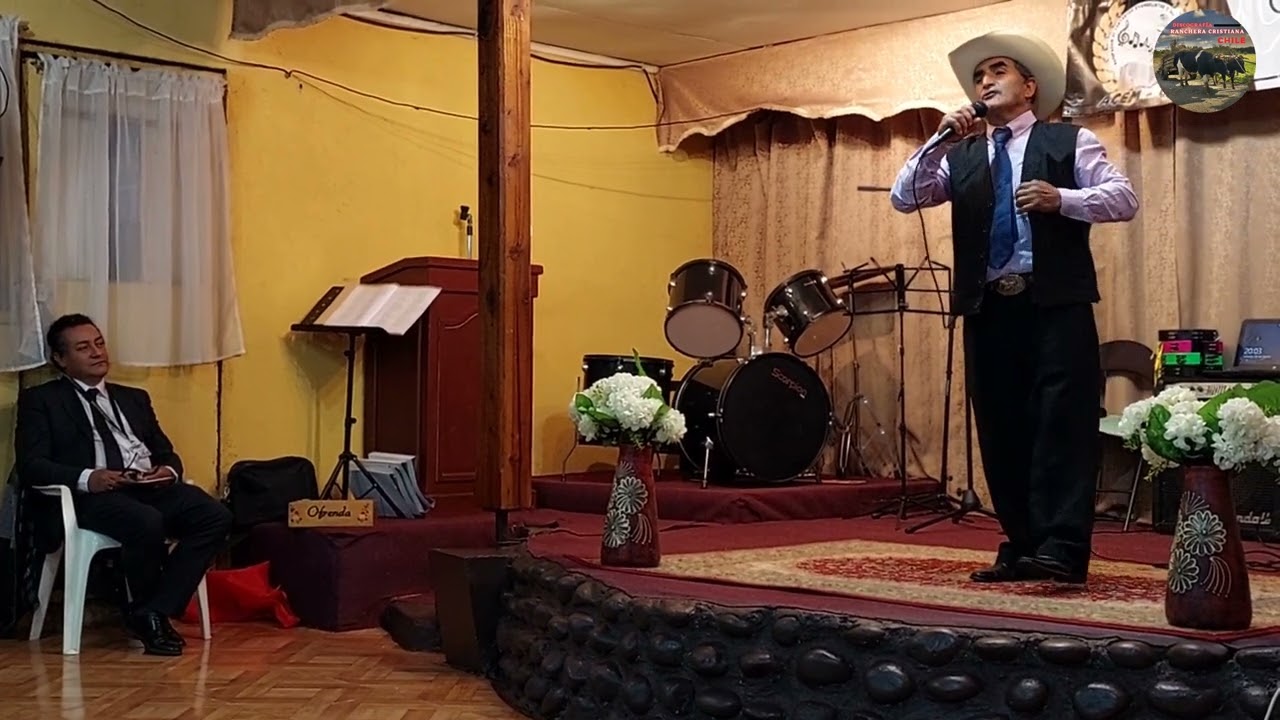 Roberto Moya - Reconocimiento Trayectoria Musical Nacional e ...