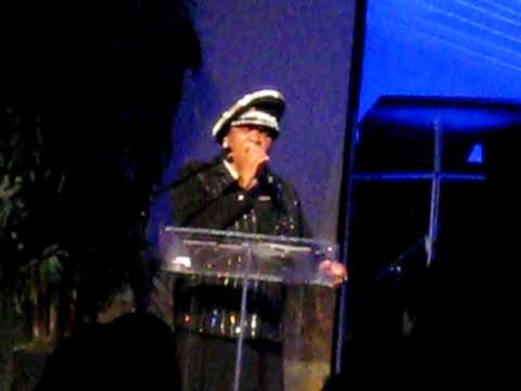 Gospel Singer Pastor Janice Brown, singing Amazing Grace - YouTube