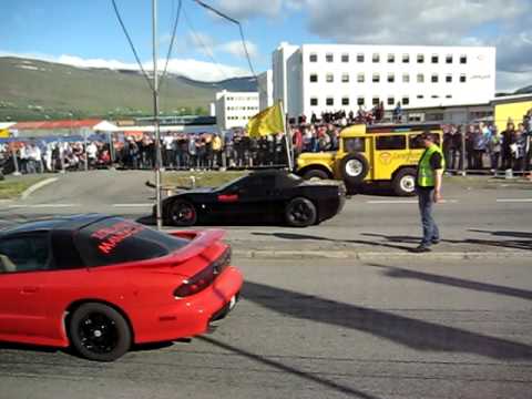 Chevrolet Corvette C5 vs. Pontiac Trans Am WS6 - YouTube