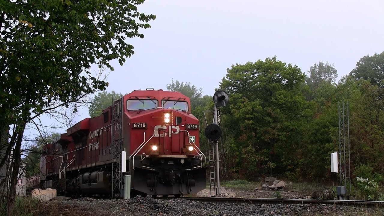 CP 8719 departing Mactier (15SEP2012) - YouTube