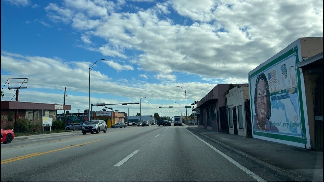 Miami LIVE Driving Liberty City Neighborhood to Downtown Miami Saturday ...