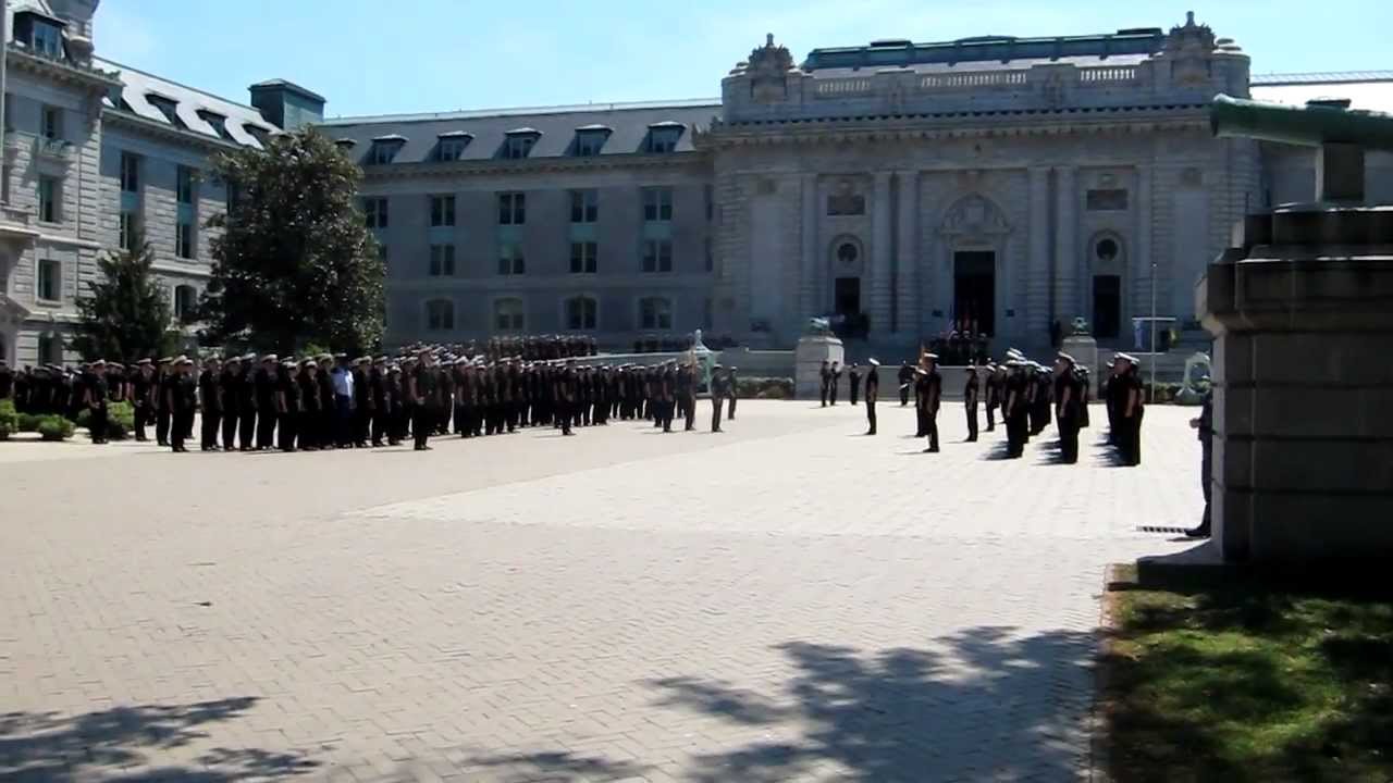 US Naval Academy Noon Formation - YouTube