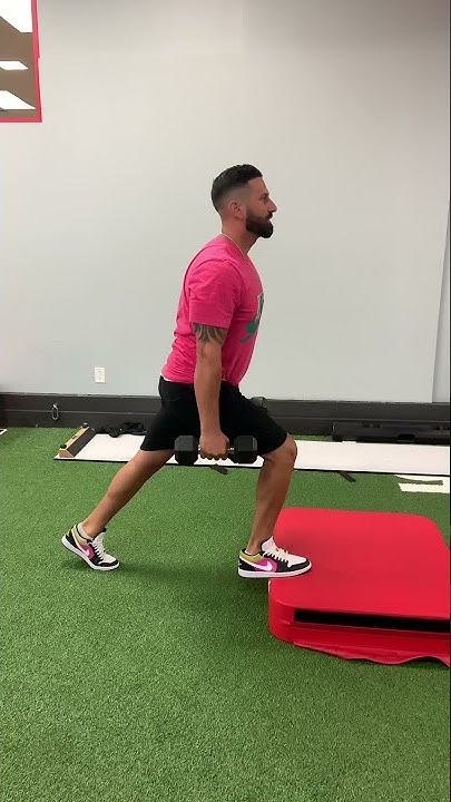 Eccentric FFE Split Squat - YouTube