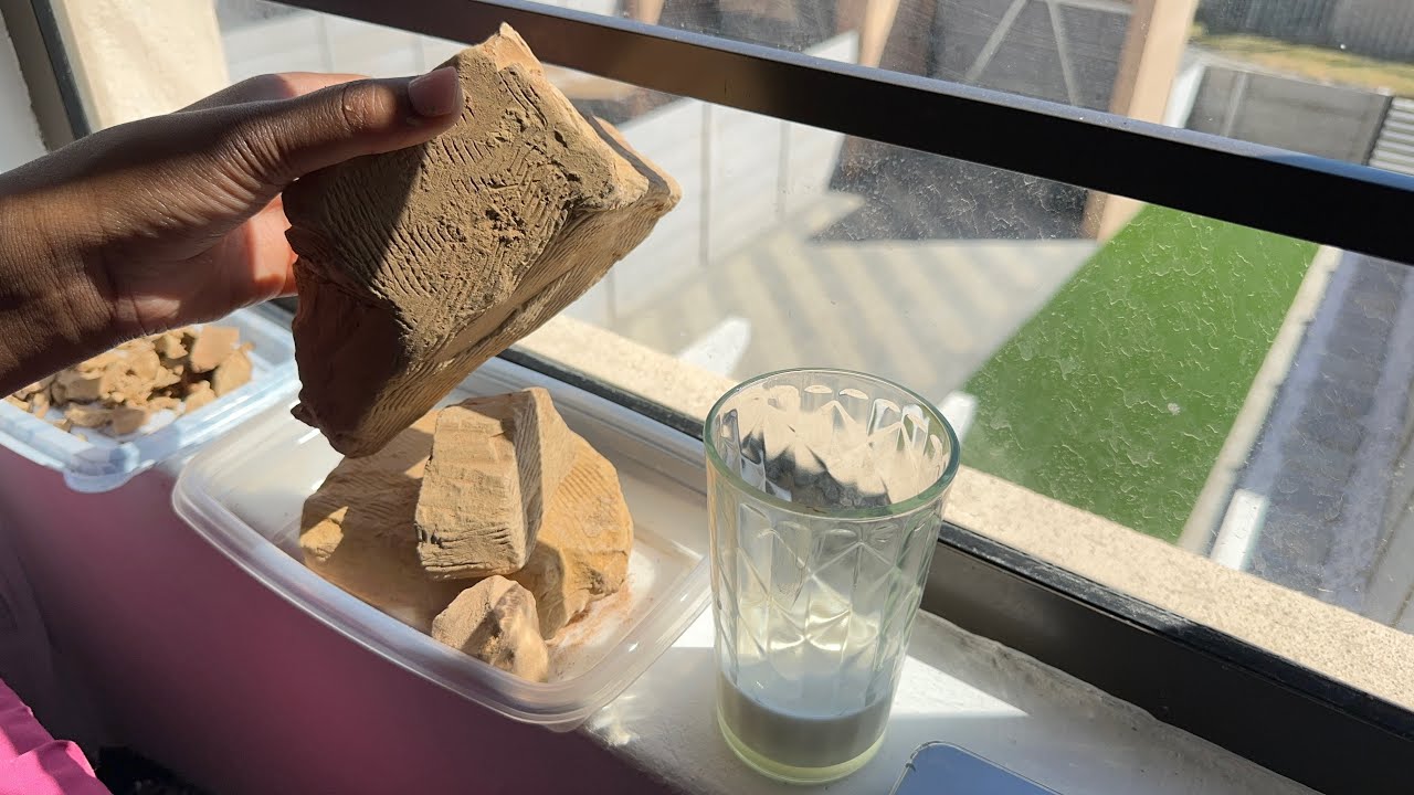 Clay cruching, edible clay rocks, chunks South African clay - YouTube