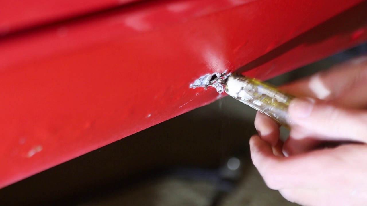 Porsche 944 Corrosion - Breaking Open the Rusty Sills - Internal ...