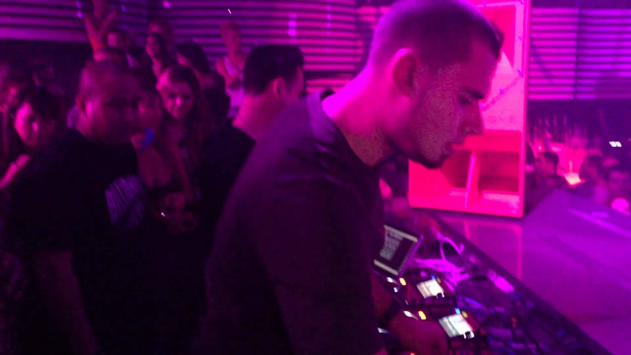 AFROJACK - SPECIAL GUEST - Experience Mansion Miami.. HD - YouTube