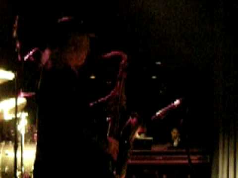 Dave Rodway drumming at House of Blues 11/10/08 - YouTube