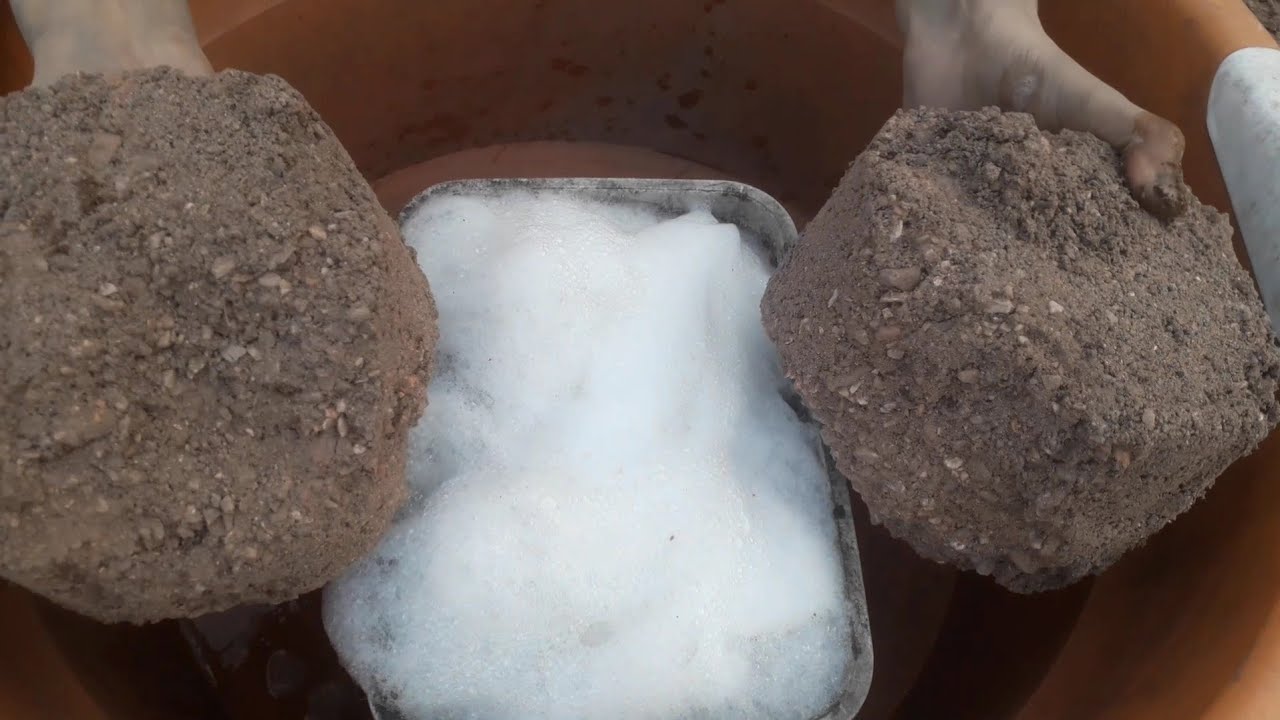 New bombastic video 🔥📸 brown dirt cakes crumbling in foamy shape+dry ...