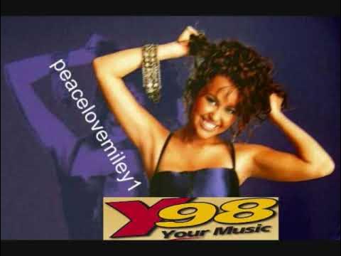 Miley Cyrus - Y98 St. Louis - YouTube