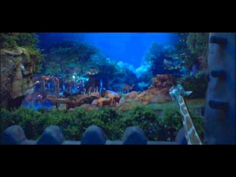 Zookeeper - Full Trailer Starring Kevin James