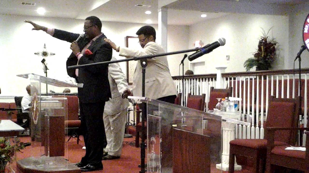 Pastor Michael Jones at Mt Olive Missionary Baptist Church Revival 7-15 ...