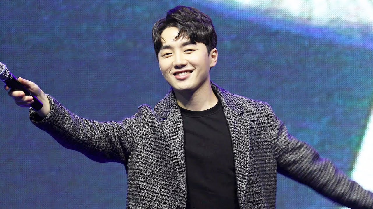 181012 닐로(Nilo) - 지나오다 (Pass by) [경기과기대축제] 4K 직캠 by 비몽 - YouTube