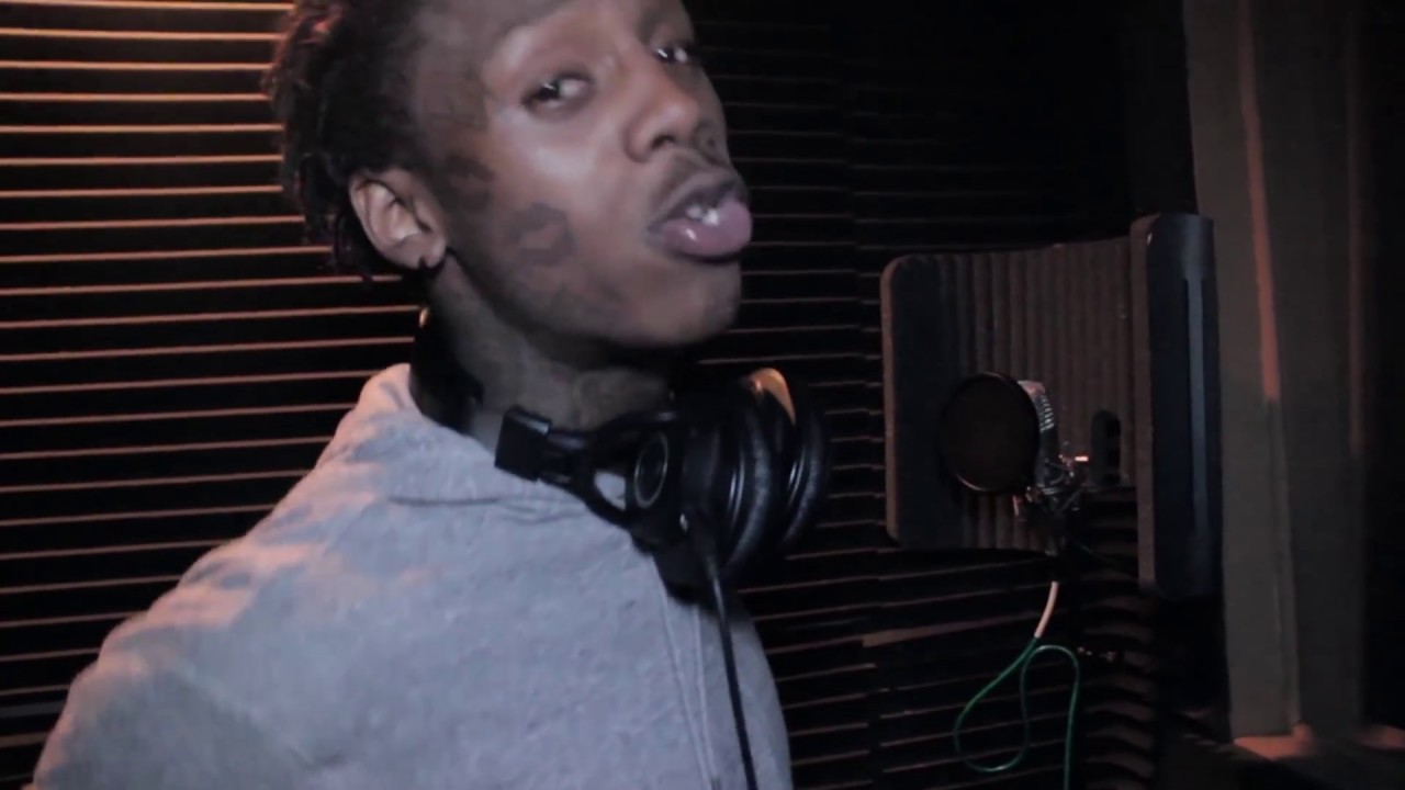 Famous Dex | Drizzle Dollar (Studio Session) - YouTube