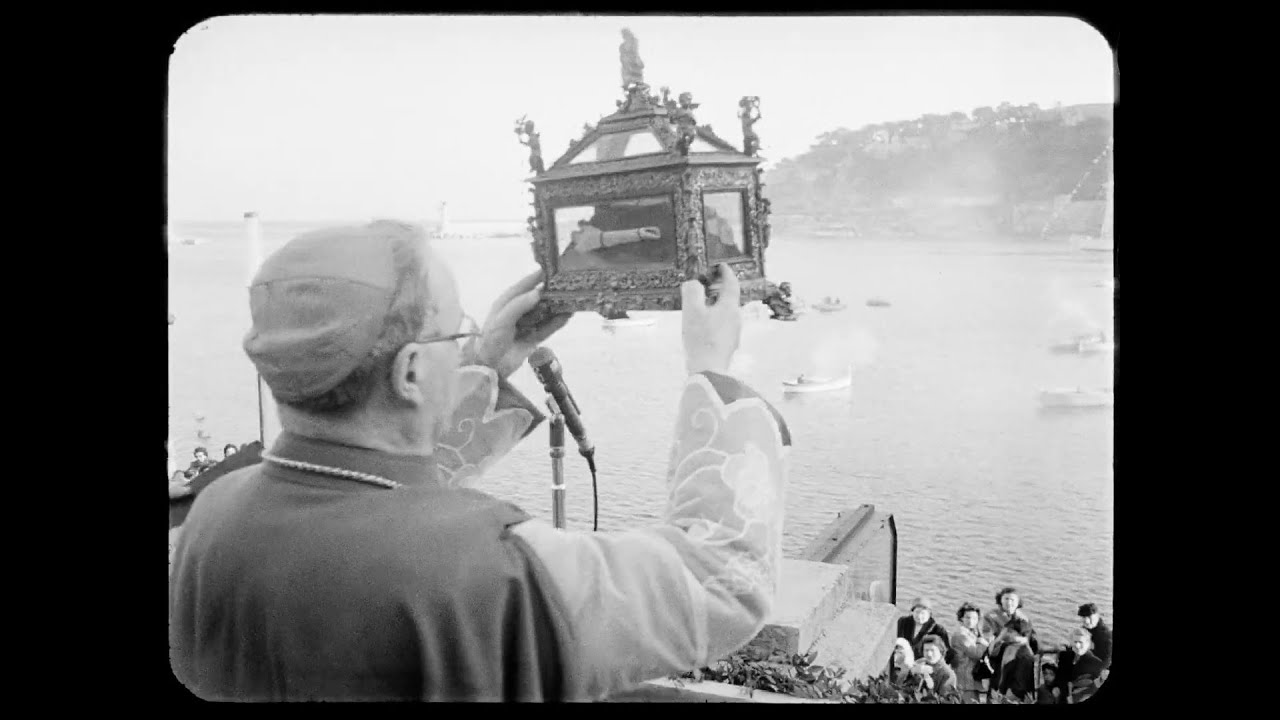 Saint Devota Procession in Monaco (HD) - YouTube