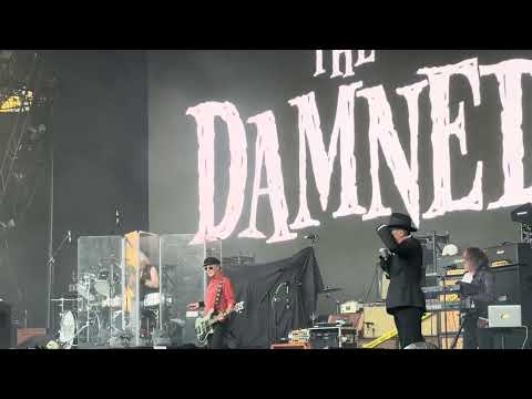 The Damned performing “Waiting for the black out “,Halifax Piece Hall,22/7/26