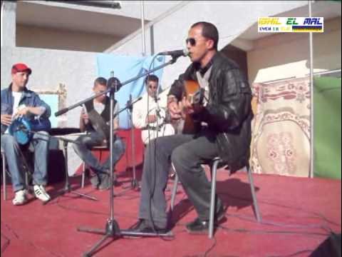 Rachid Zouaoui chante Matoub Lounes (Groupe Ighil El Mal) - YouTube