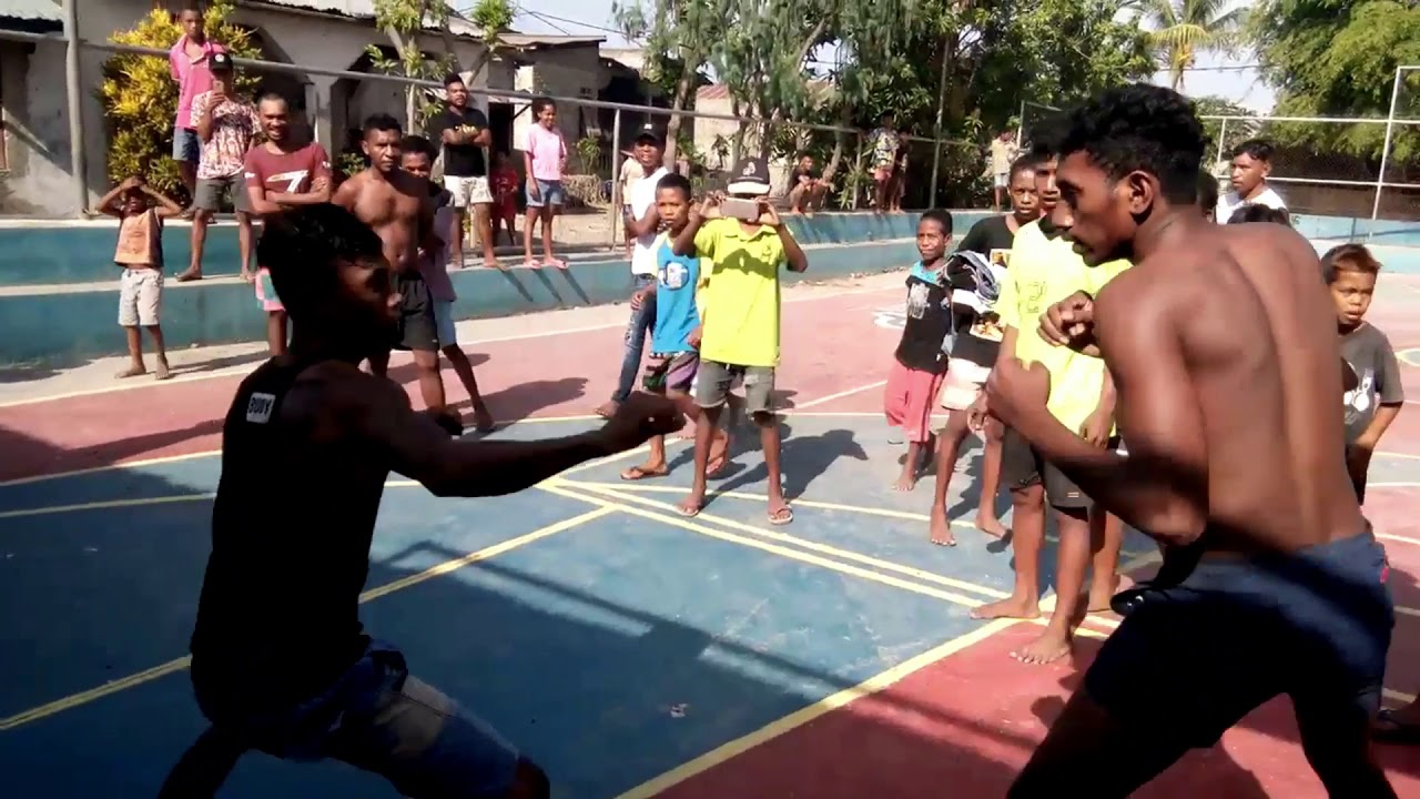 MAT77 VS LAPUZA80 - YouTube