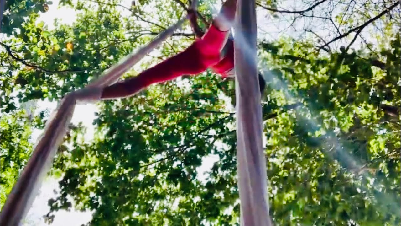 Aerial silks - foot lock - YouTube