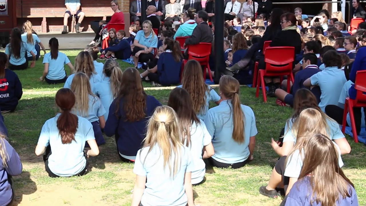 Carine SHS Dance Showcase Assembly 2015 - YouTube