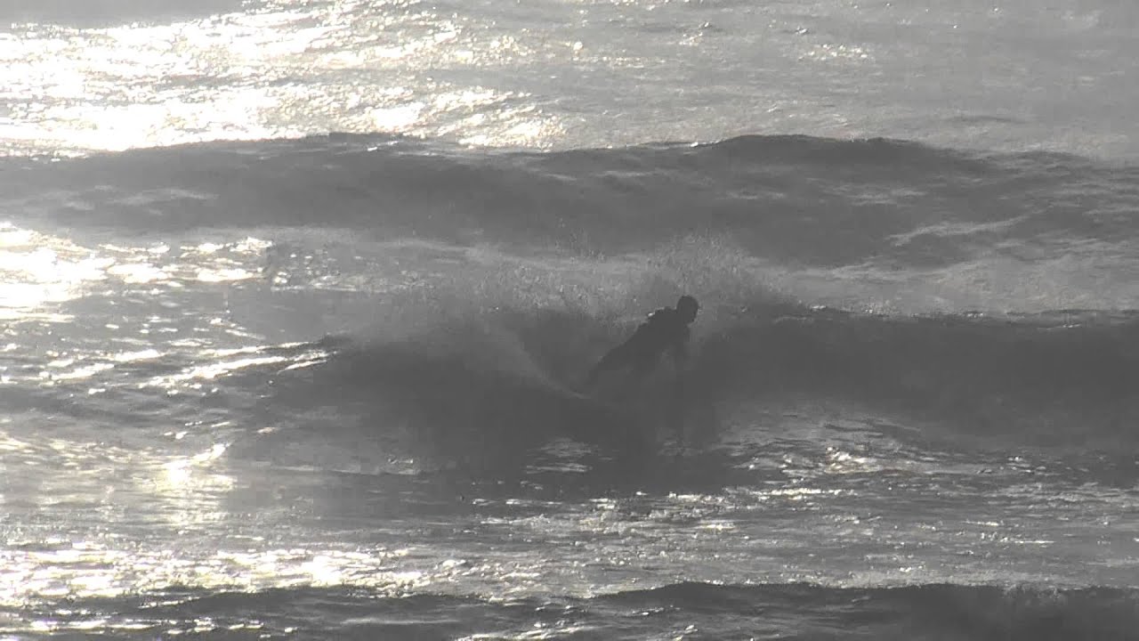Christmas morning surfing at Point Judith - YouTube