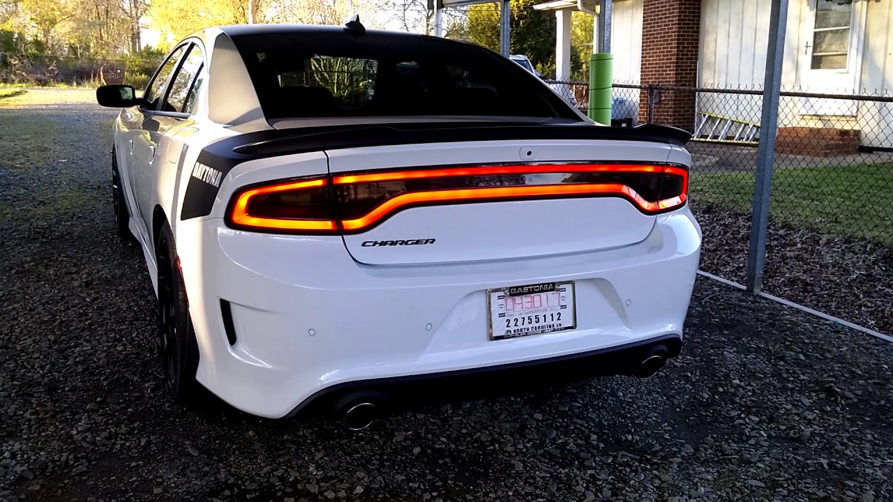 392 Daytona .. White Knuckle Cold Start at 600 miles. - YouTube