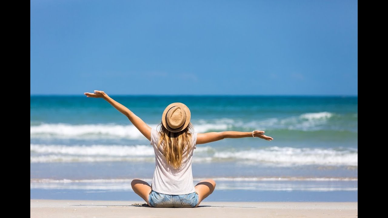 Beach Break Day in Pacific Ocean - YouTube