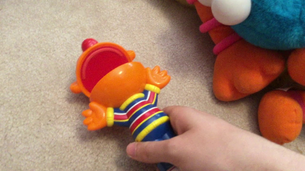 Sesame Street Laughing & Giggling Ernie by Fisher Price 2004 - YouTube