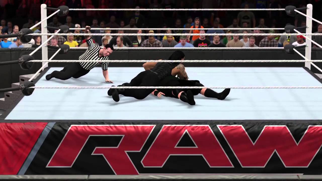 Roman Reigns vs Kevin Owens - YouTube