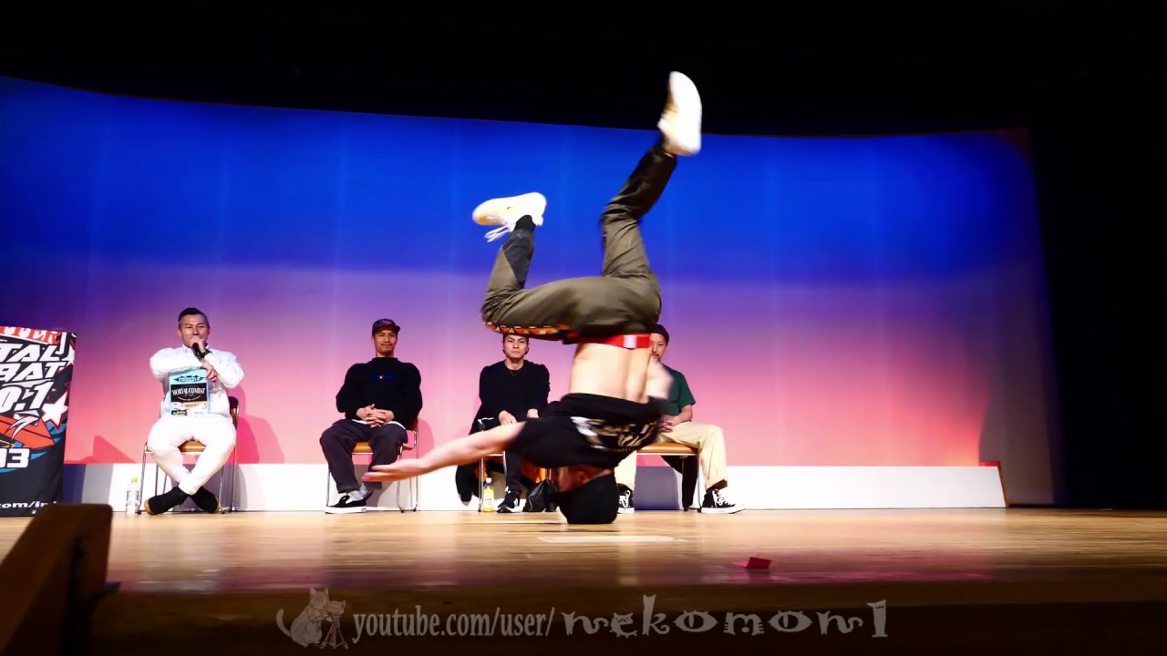 BBOY m0nm0i vs KAKU BEST4 Hyper 20 BBOY RYOMA 20th ANNIV. ALLSTYLES ...
