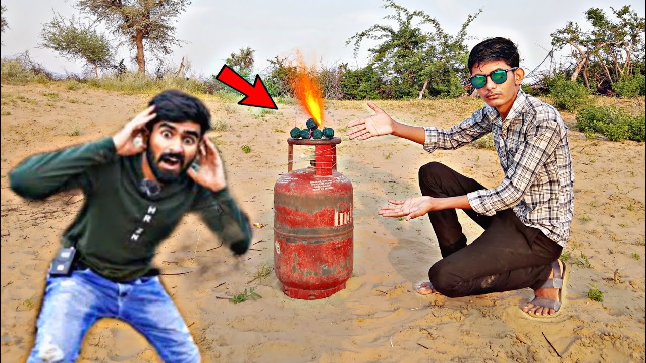 Gas Cylinder VS VIP Bomb - अचानक फटा गैस सिलेंडर 😱🖕 - YouTube