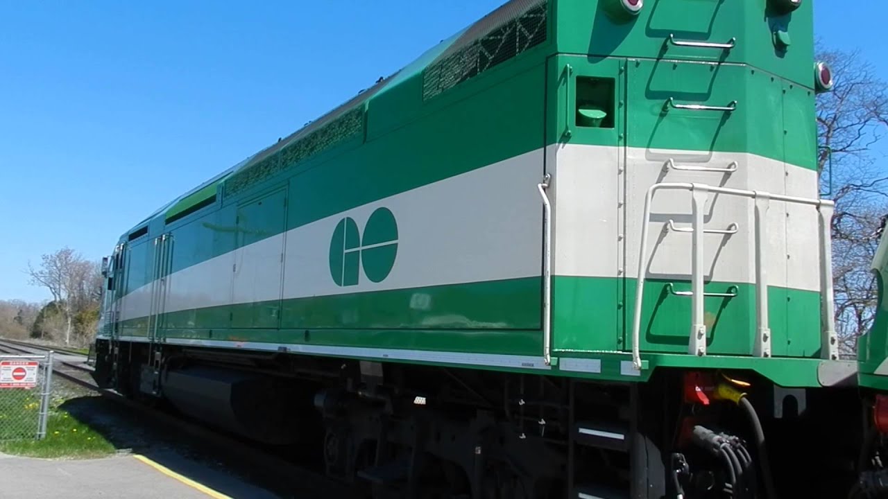 GO Transit (double headed) Lakeshore East, arriving and departing Rouge ...