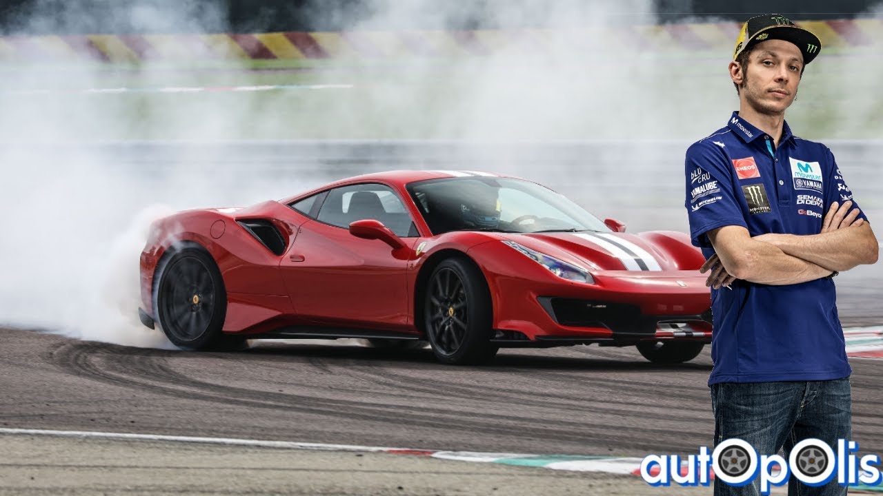 VALENTINO prova la FERRARI 488 PISTA! - YouTube