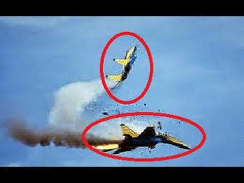 Time Laps close call plane crash - YouTube