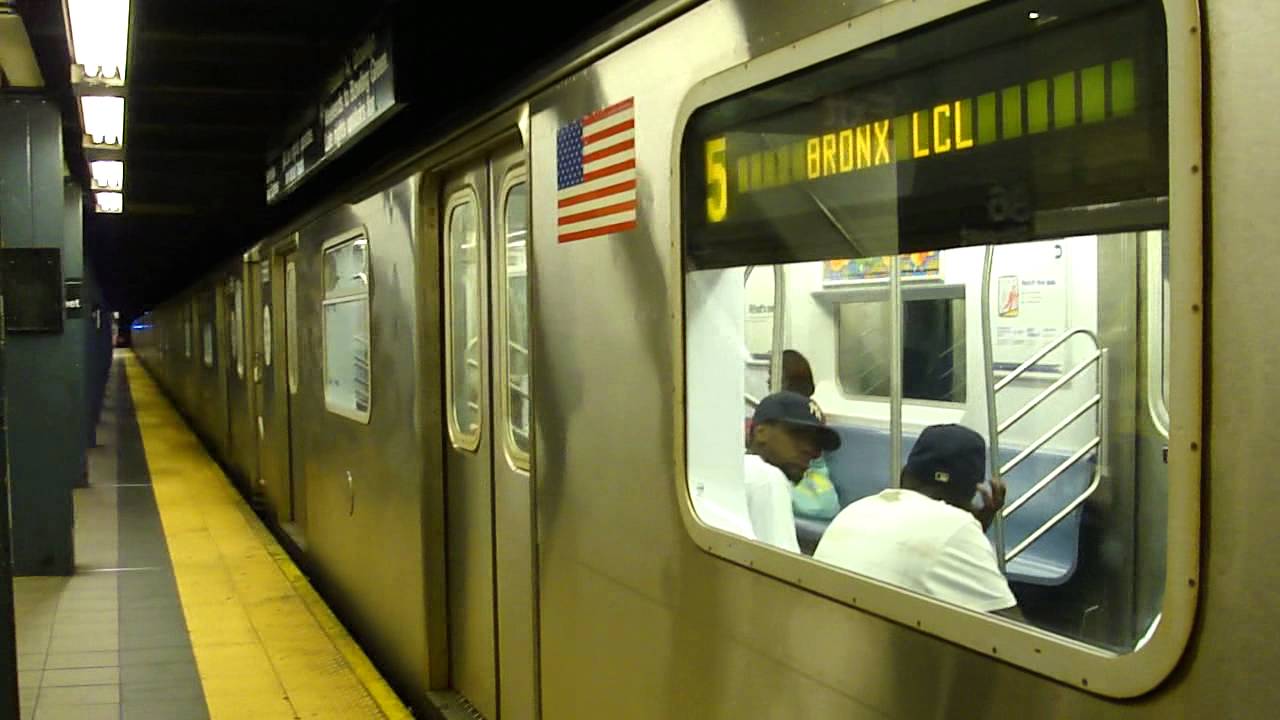 IRT Lexington Ave Line: R142 5 Train at 86th St Lower Level Downtown ...