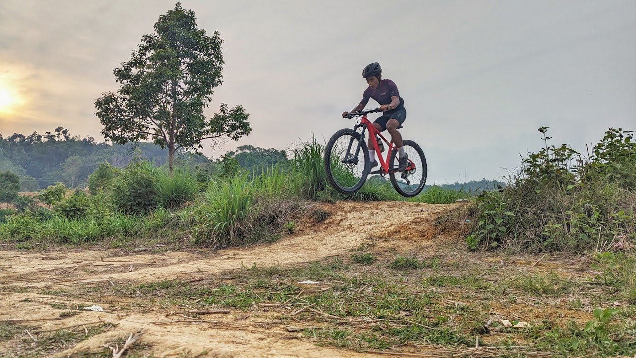 Cycling Everyday - YouTube