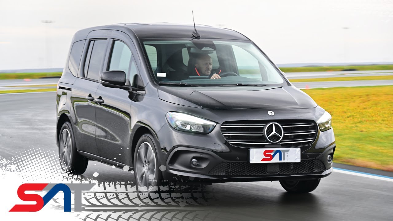 VOZILI SMO - Mercedes-Benz T-Class 180 d - YouTube