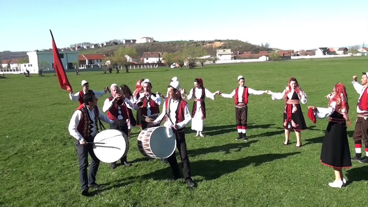 Valle me Tupana TUPANAT LIPJAN - YouTube