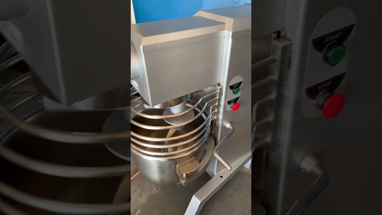 Univex SRM20 20 Quart Mixer - YouTube