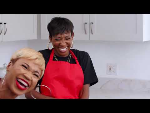 HOW TO MAKE DEEP FRIED SMOKED WINGS W/ MRS.KEVONSTAGE!!! - YouTube