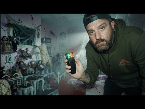 POLTERGEIST ACTIVITY CAUGHT ON CAMERA... AN EXTREMELY HAUNTED FAMILY HOME!