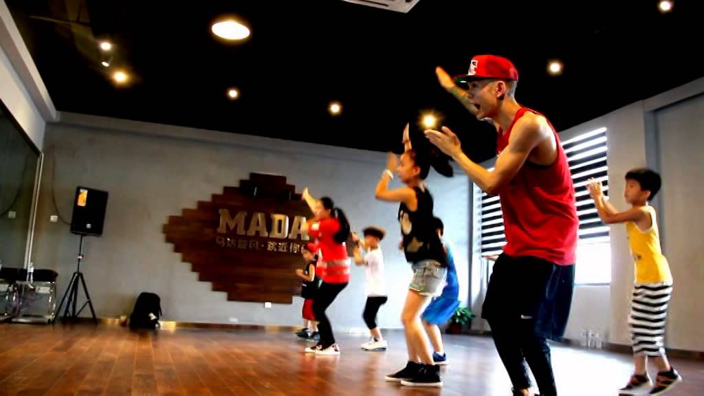Matt Tayao - MADA Dance Studio in Hangzhou CHINA - YouTube