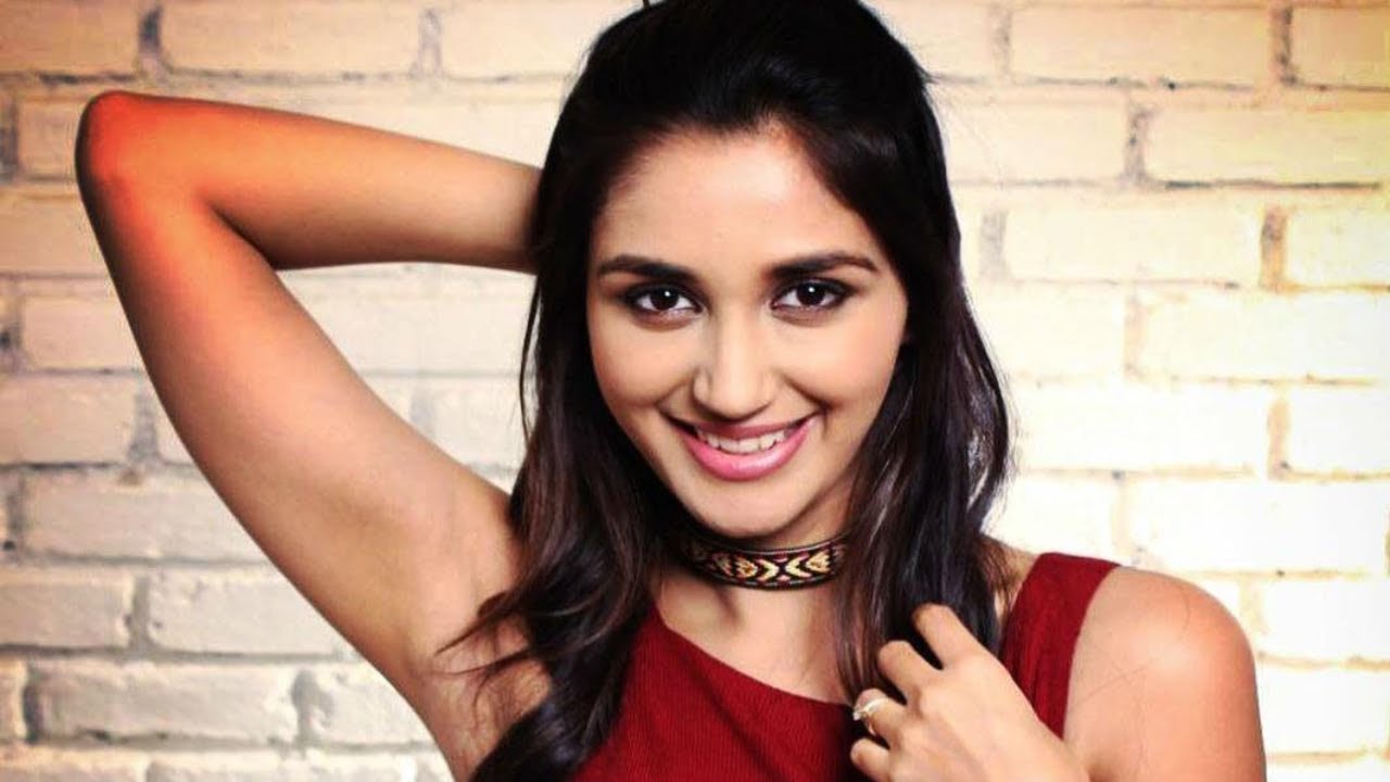 Nikita Dutta: Whenever I am in Delhi, I make sure I am home before 7pm ...
