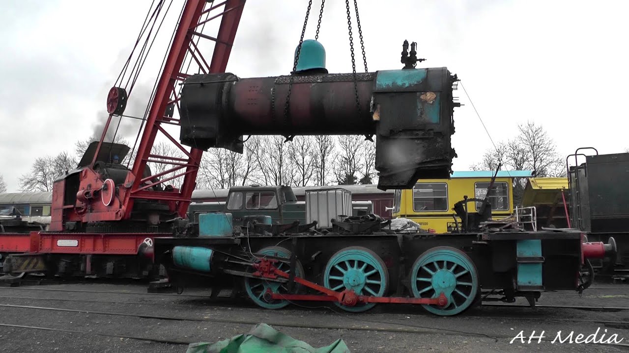 Thomas (1800) boiler lift at Nene Valley Railway - YouTube