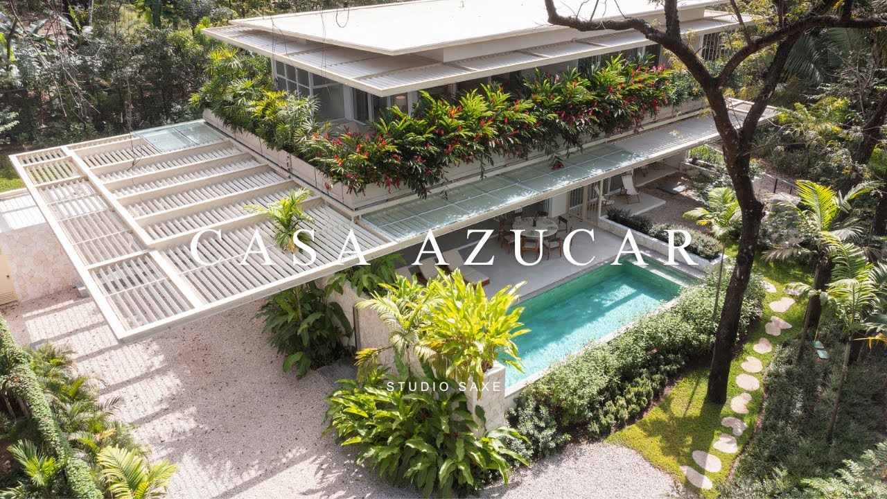Contemporary Tropical House Design Brings Warmth And Comfort Within ...