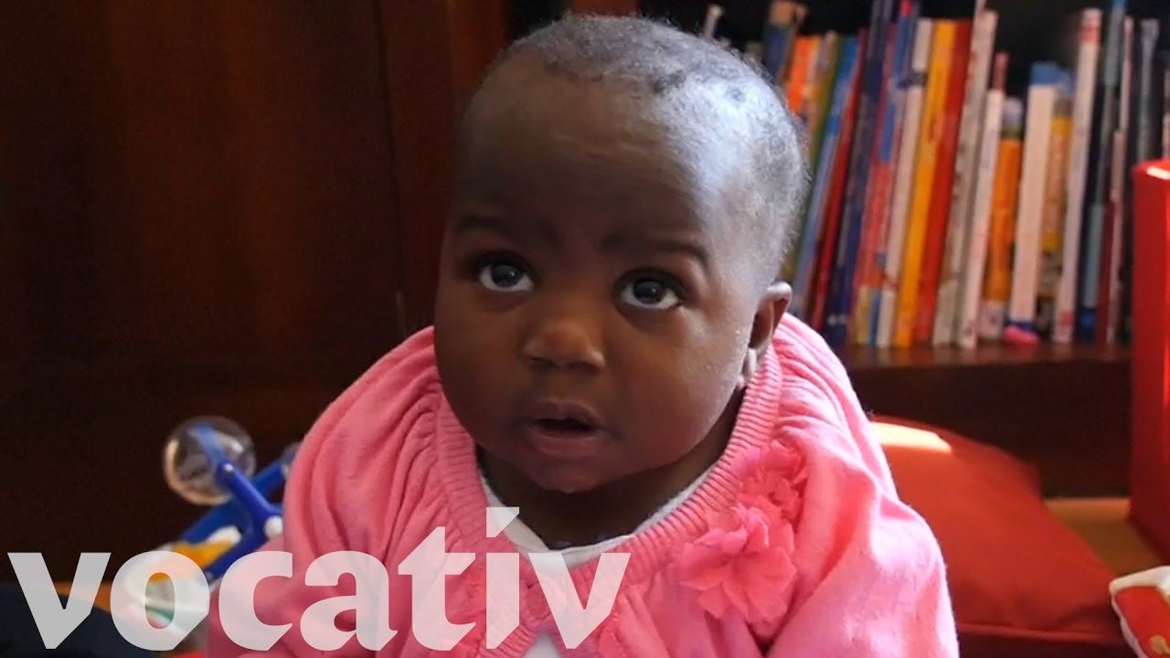 Baby Born With Four Legs Undergoes Surgery - YouTube