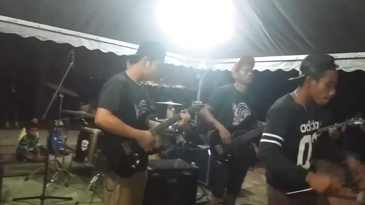 SL BAND_despacito - YouTube