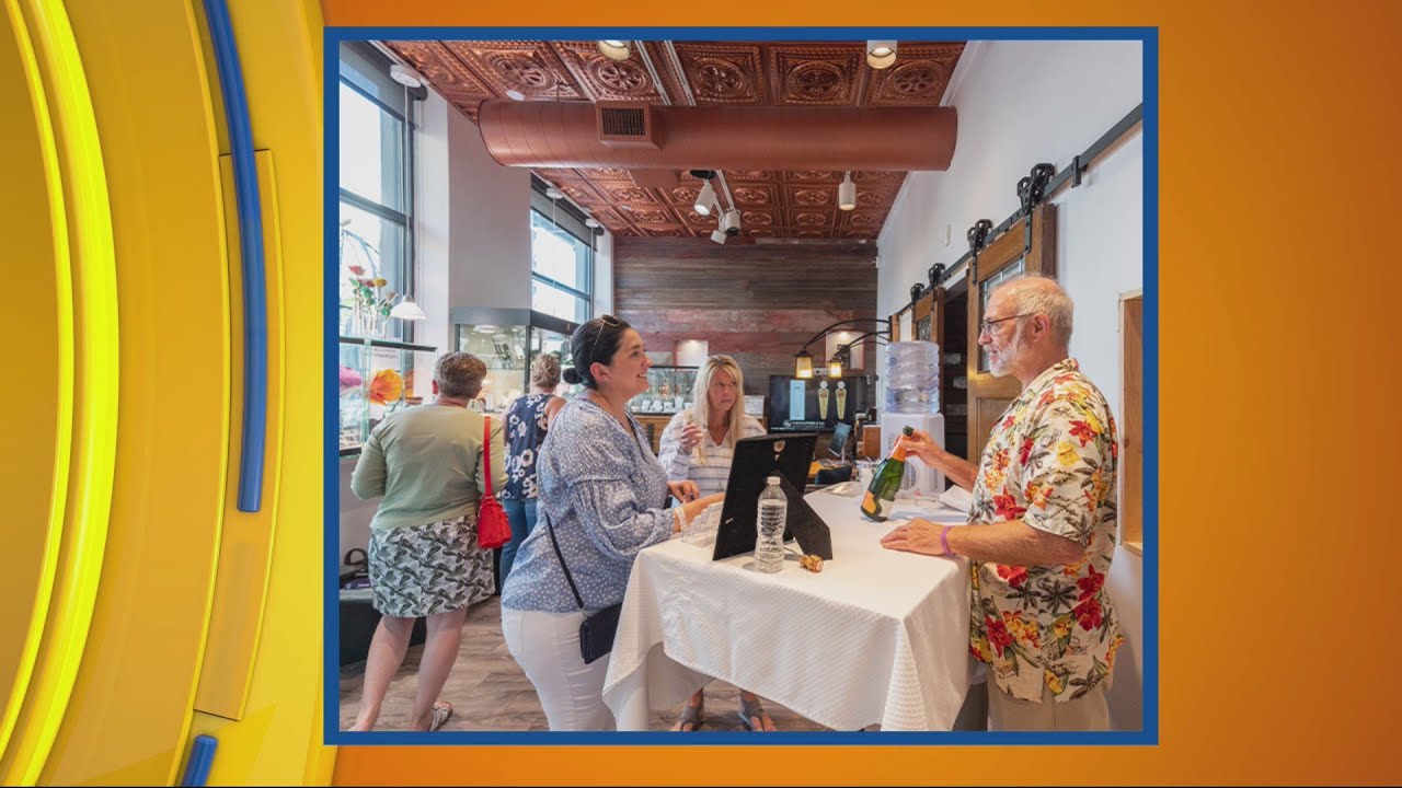 ciLiving Champaign Center Partnership Downtown Wine Walk - YouTube